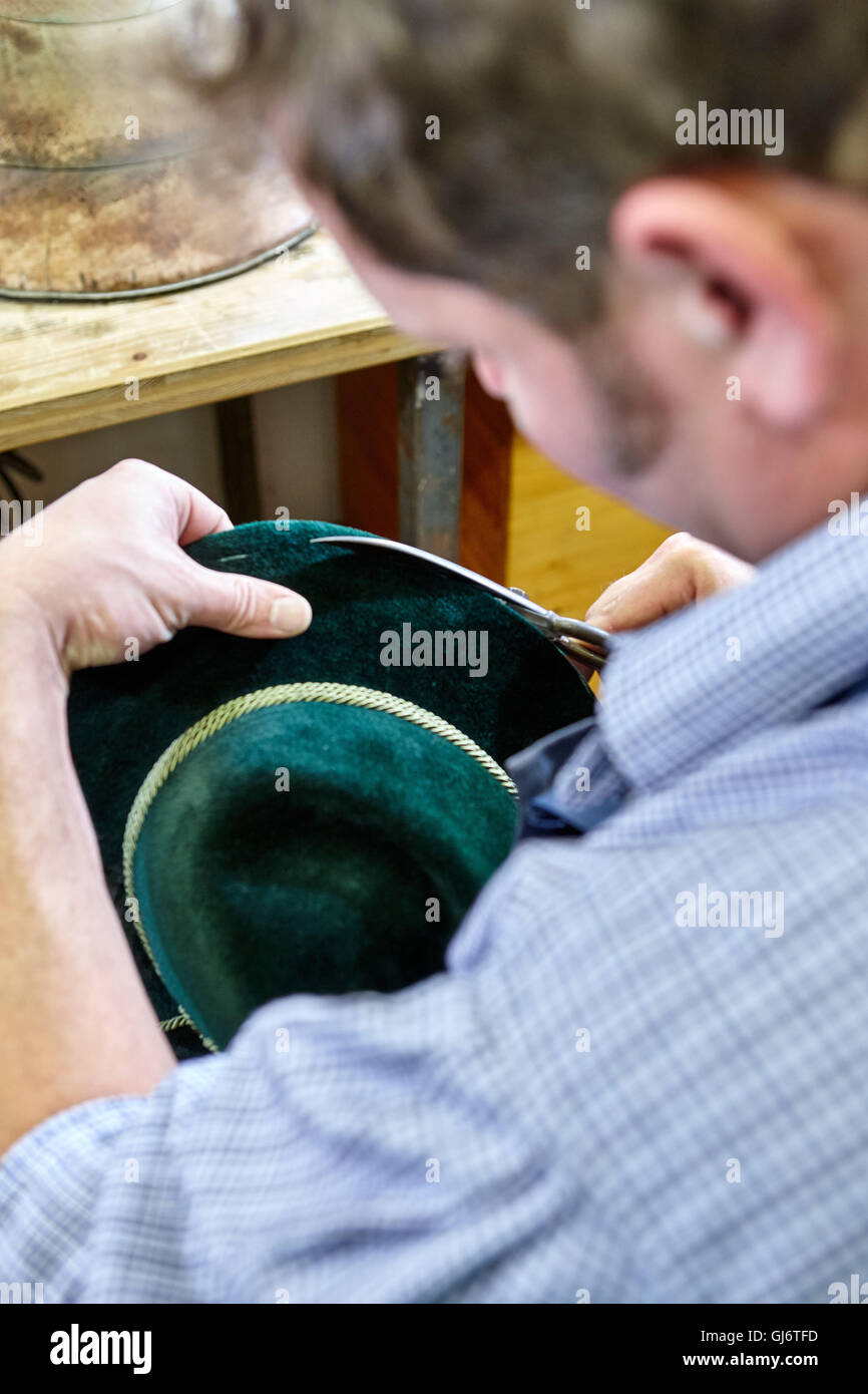 Milliner, craftsman, workshop Stock Photo - Alamy