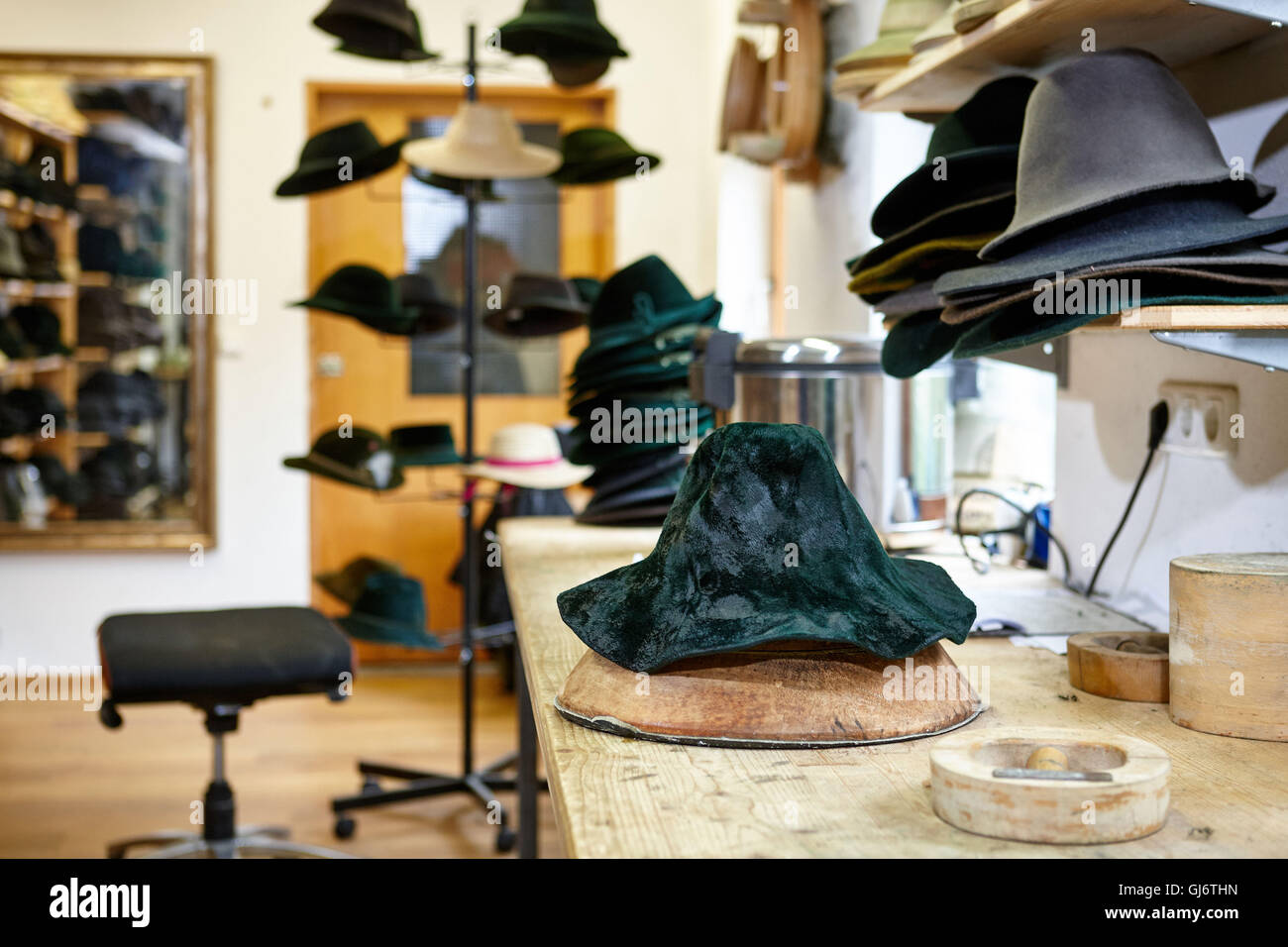 Milliner, craftsman, workshop Stock Photo - Alamy