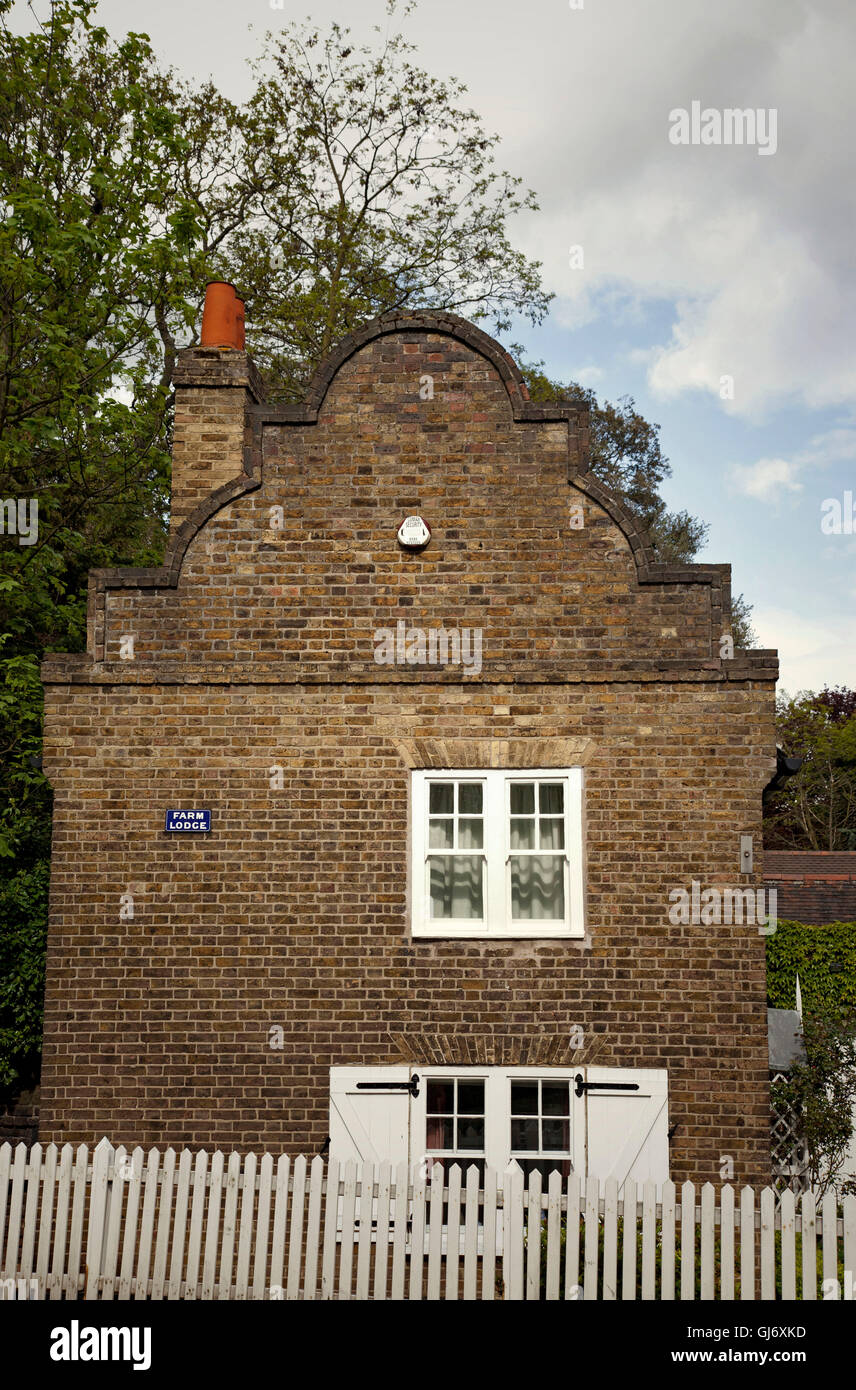 Great Britain, London, tree, house, spring, architecture Stock Photo ...