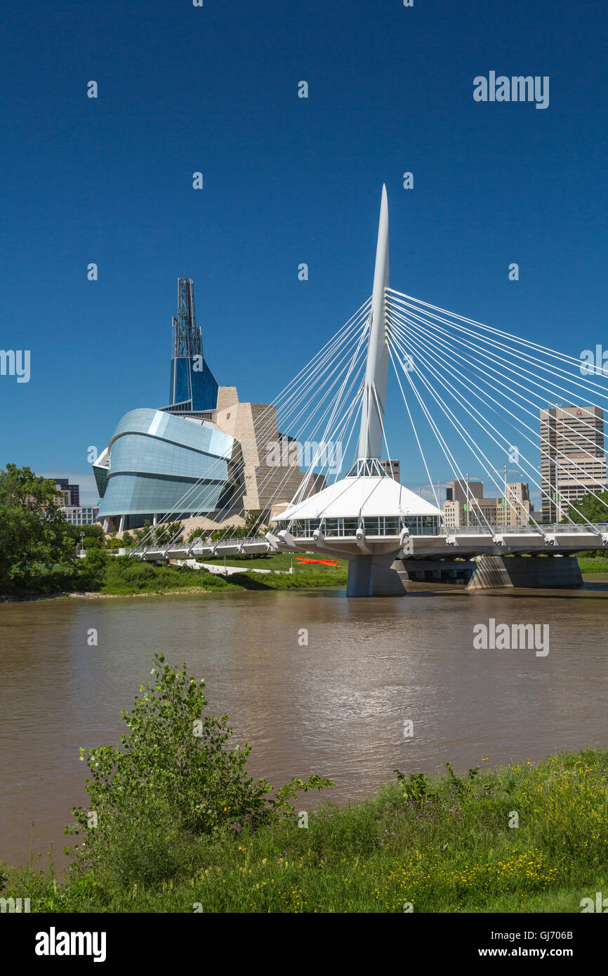 The Red River and city skyline of Winnipeg, Manitoba, Canada Stock ...
