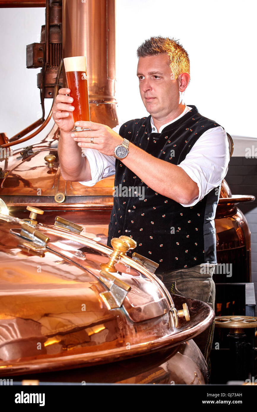 Brewery, master brewer Stock Photo - Alamy