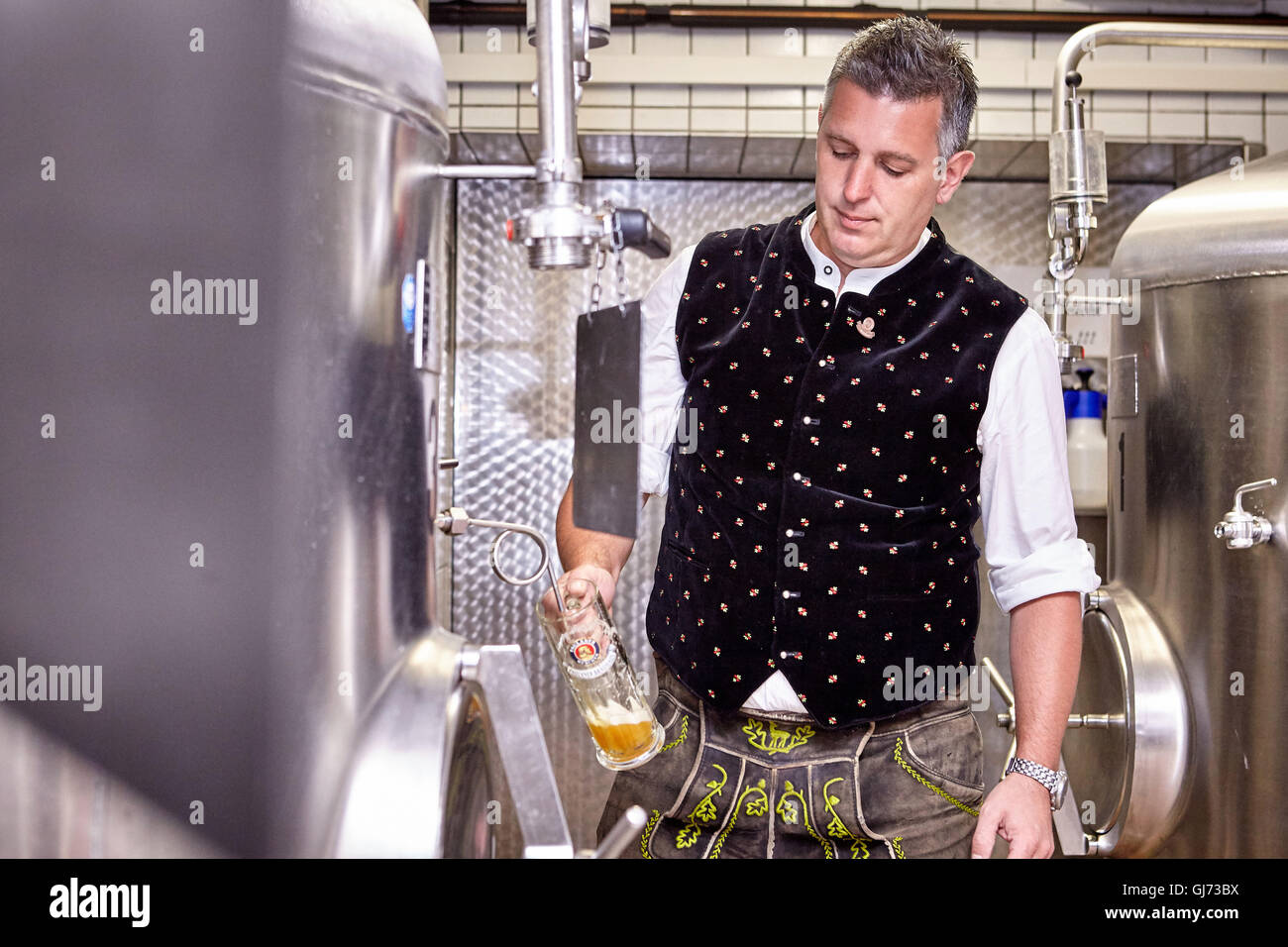 Brewery, master brewer Stock Photo - Alamy