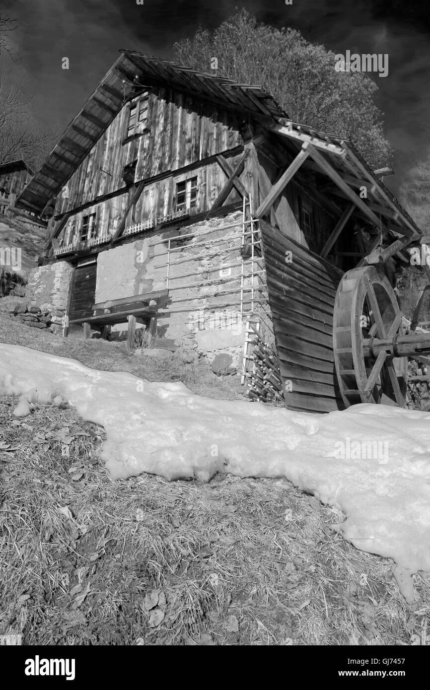 Mill black and hi-res stock photography and images - Alamy