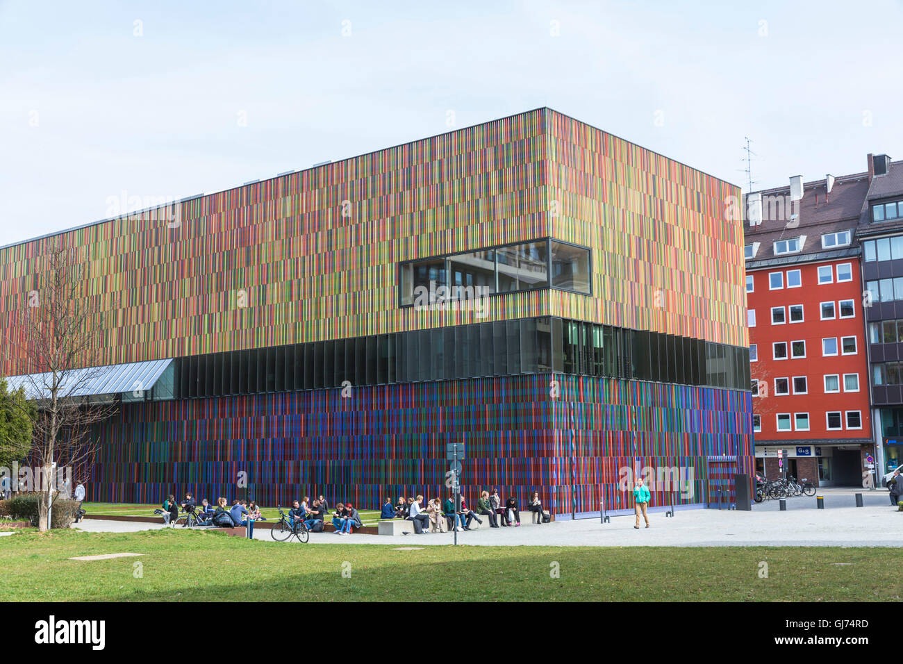 Museum Brandhorst, opened in 2009, architect Sauerbruch Hutton, facade ...