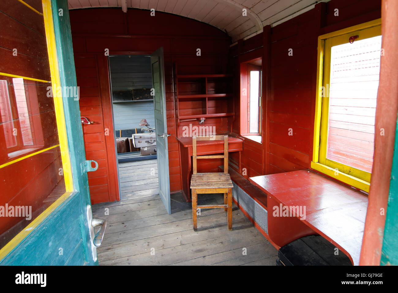 Old railway carriage interior hi-res stock photography and images - Alamy