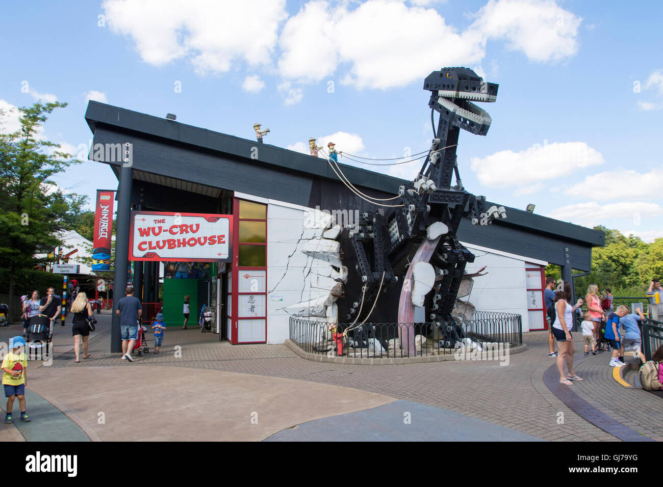 Legoland Windsor Resort theme park and resort in Windsor, Berkshire in ...