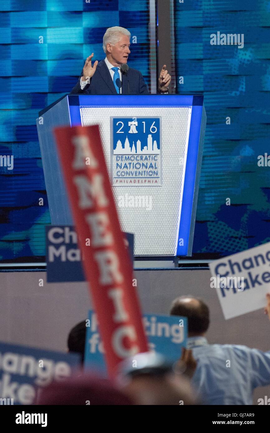 Former President Bill Clinton gives the keynote address at the 2nd day ...