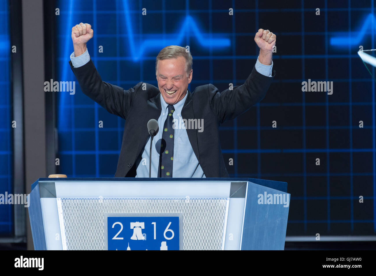 Former Vermont Gov. Howard Dean recreates his famous scream after his ...