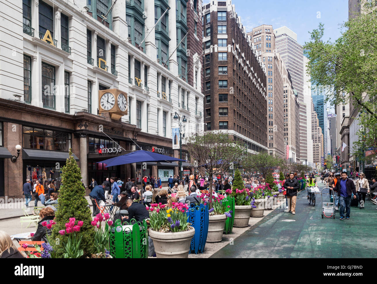 Macys Megastore New York City Stock Photo - Alamy