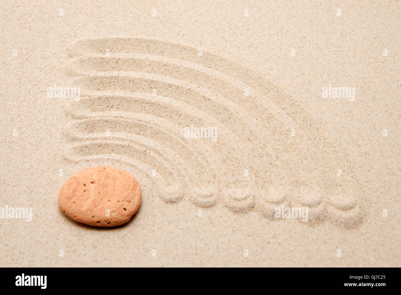 Round circles sand hi-res stock photography and images - Alamy