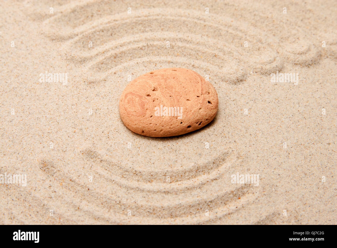 Round circles sand hi-res stock photography and images - Alamy