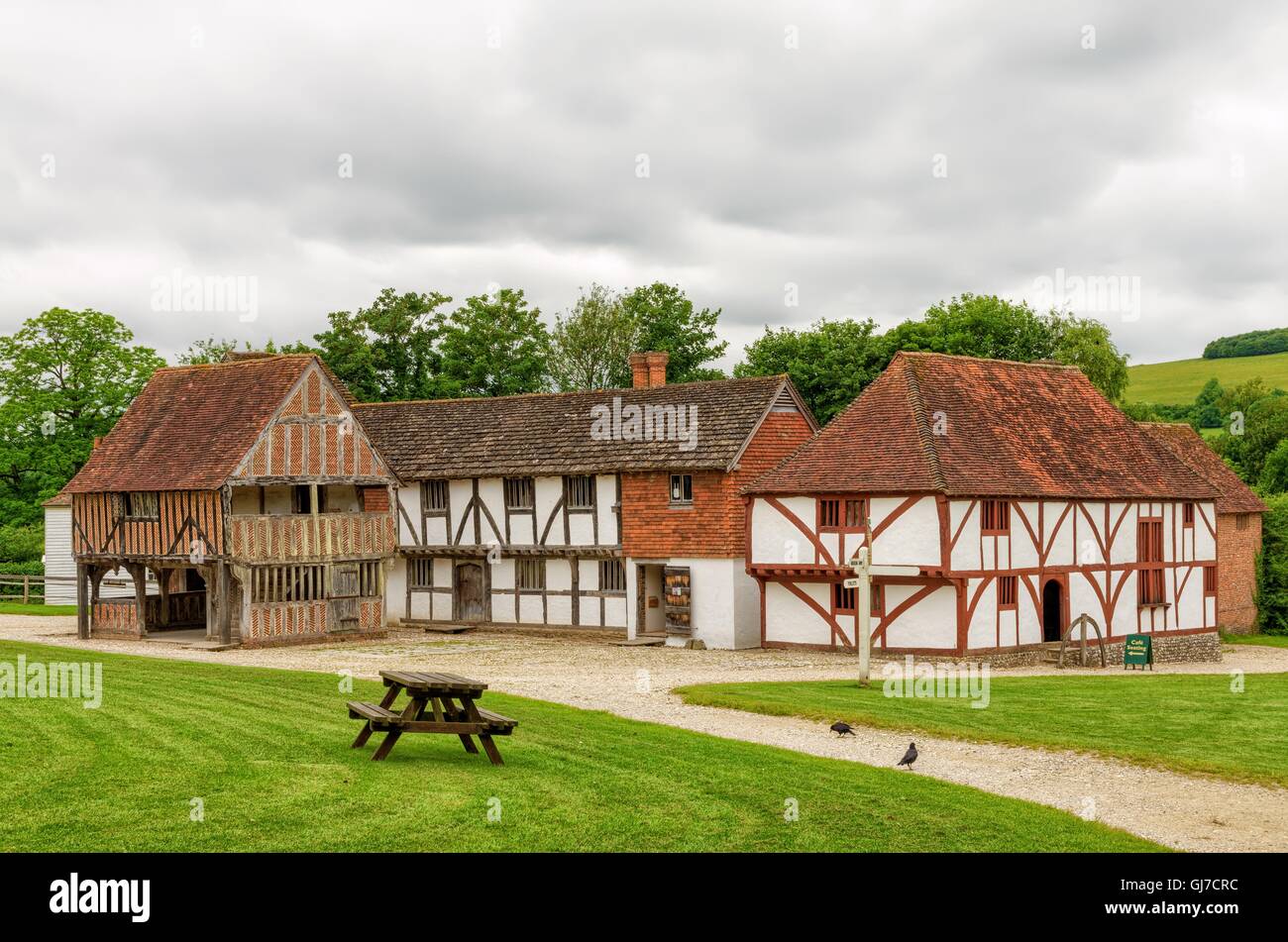 Medieval buildings hi-res stock photography and images - Alamy