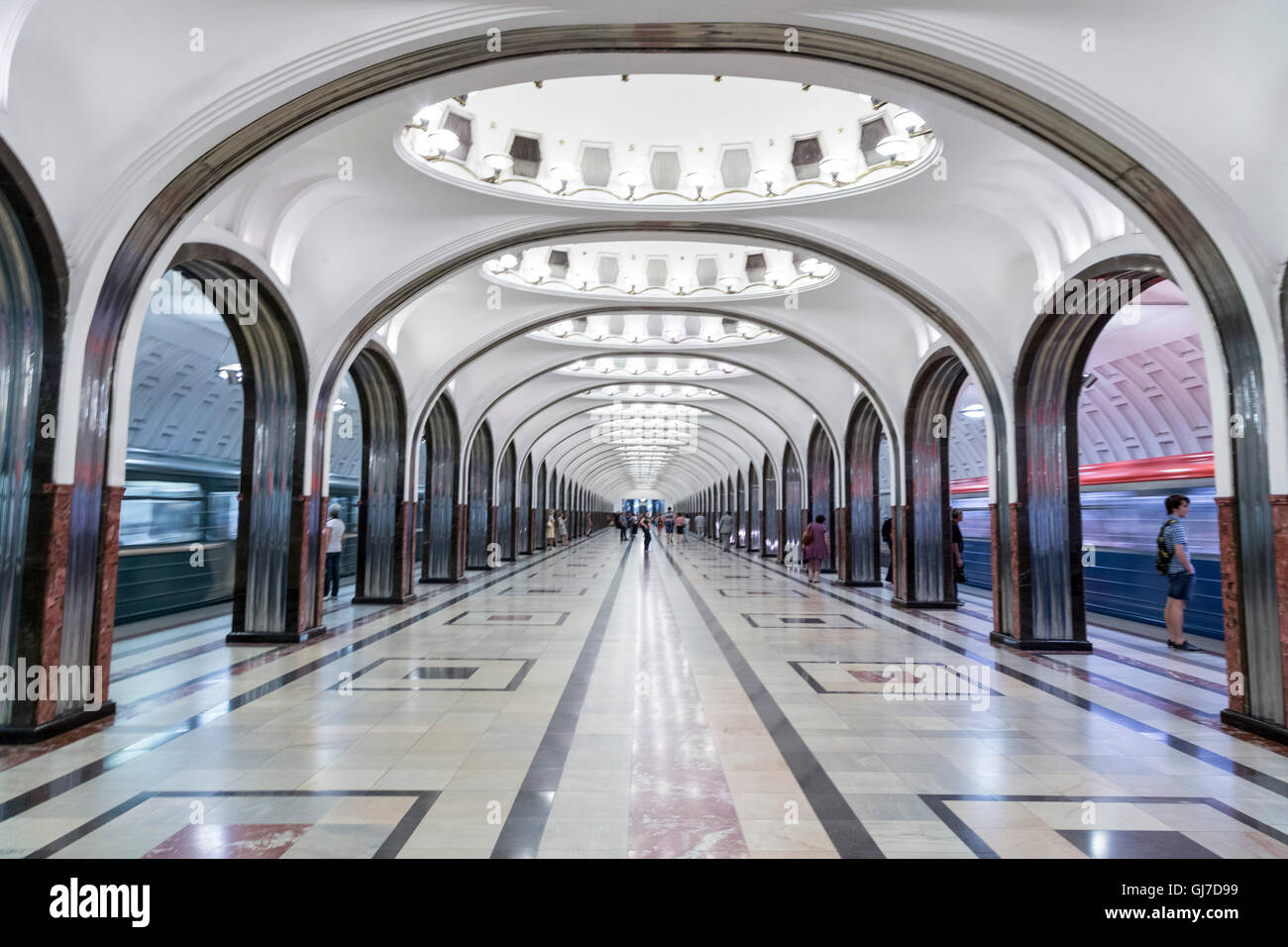 Moscow subway architecture hi-res stock photography and images - Alamy