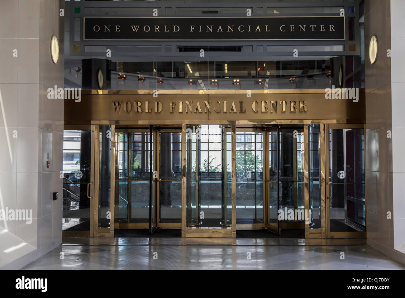 Entrance one world trade center hi-res stock photography and images - Alamy