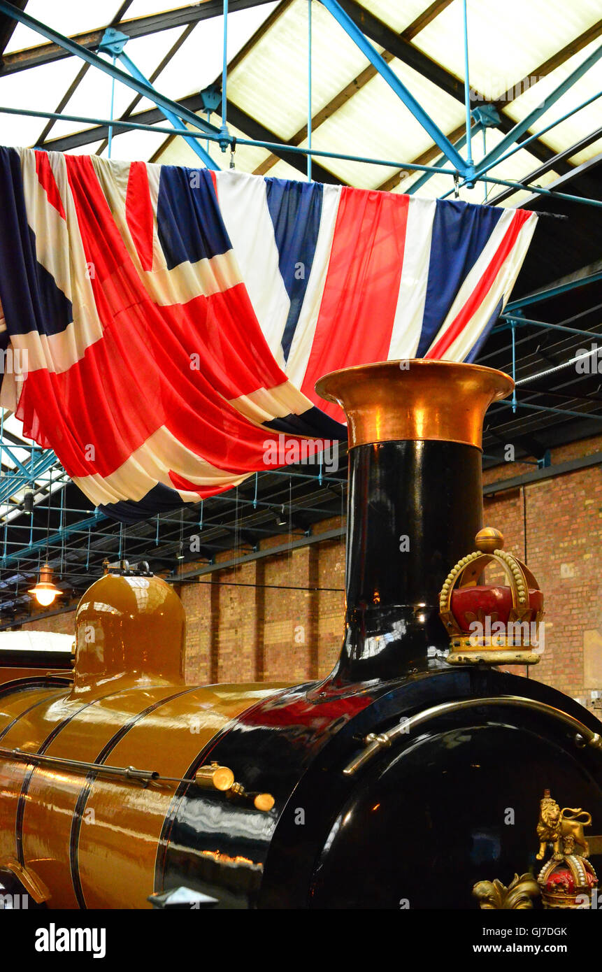National Railway Museum York royal train Stock Photo - Alamy