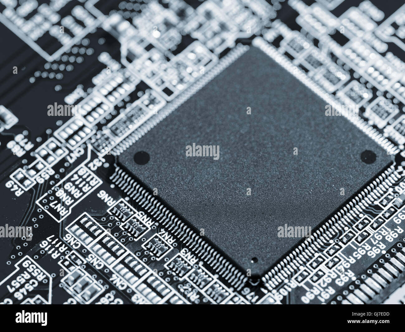 integrated circuit on the PCB Stock Photo - Alamy