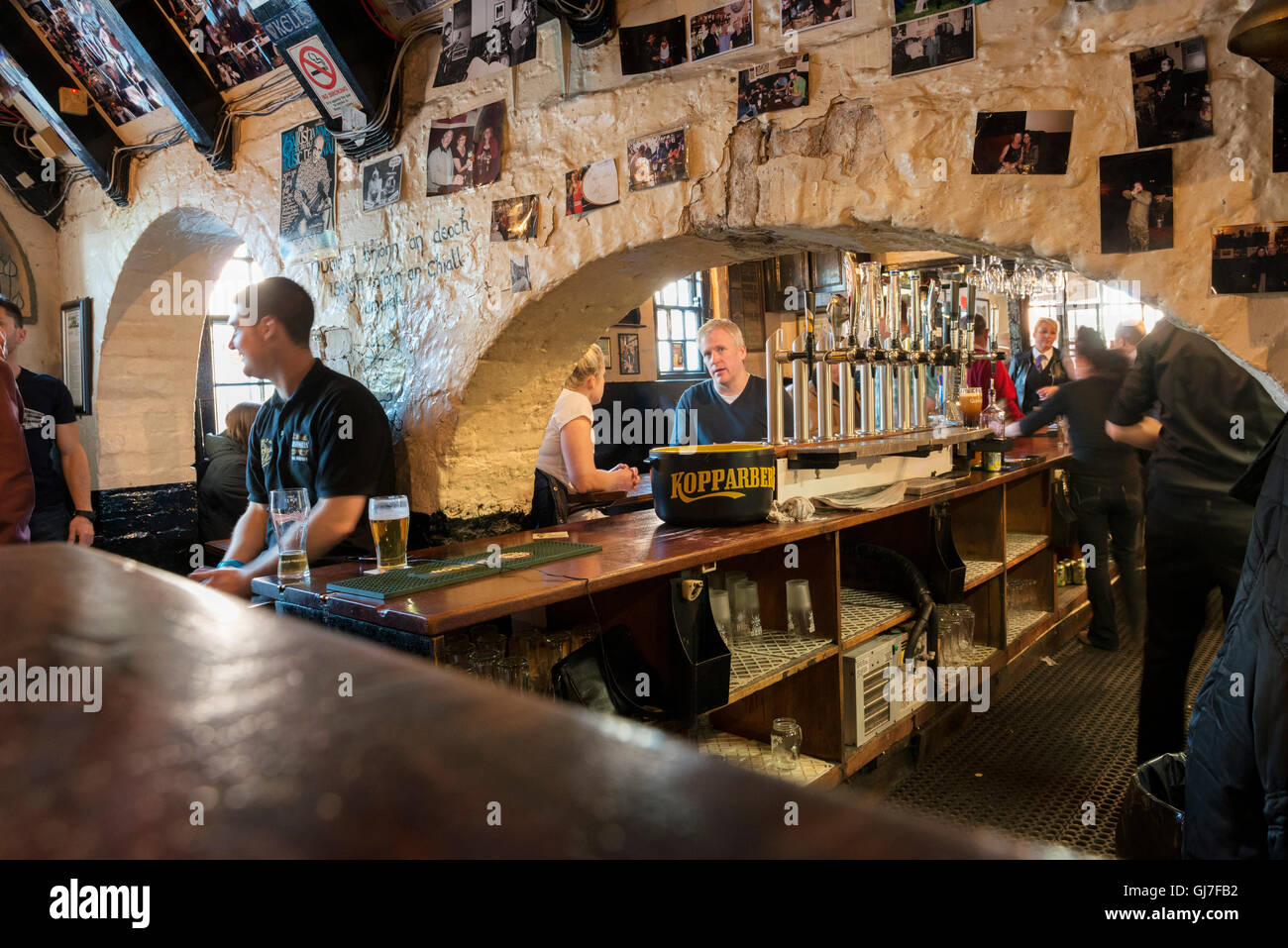 Morning star pub, Belfast Stock Photo - Alamy