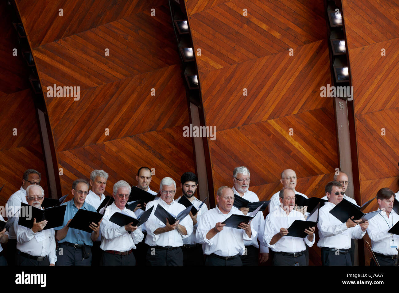 Boston Landmarks Orchestra concert at the Hatch Shell, Boston ...