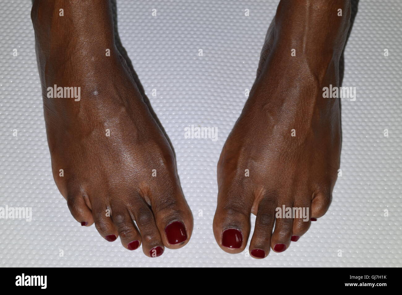 Freshly painted Feet Stock Photo - Alamy