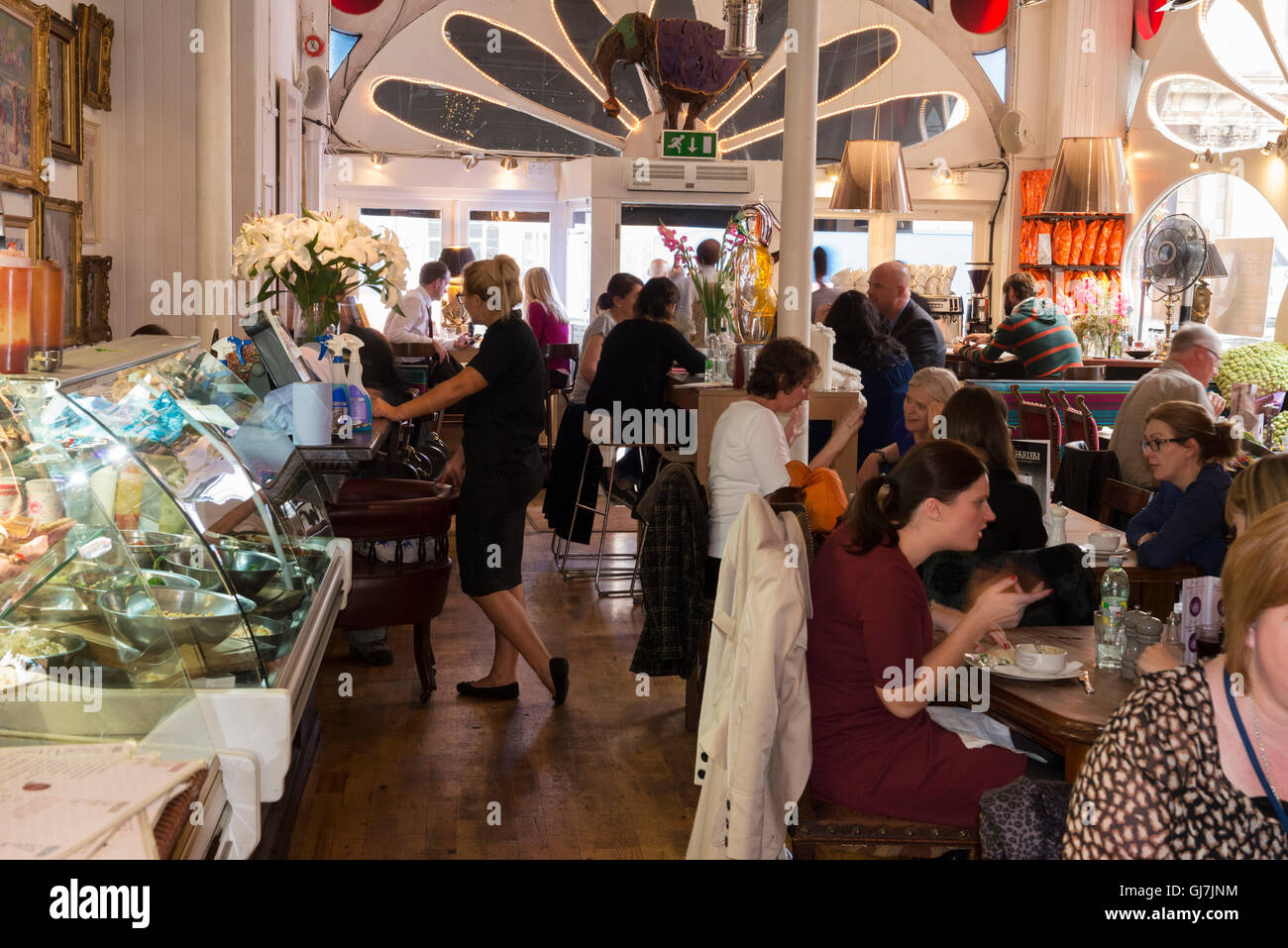 Restaurant titanic hi-res stock photography and images - Alamy