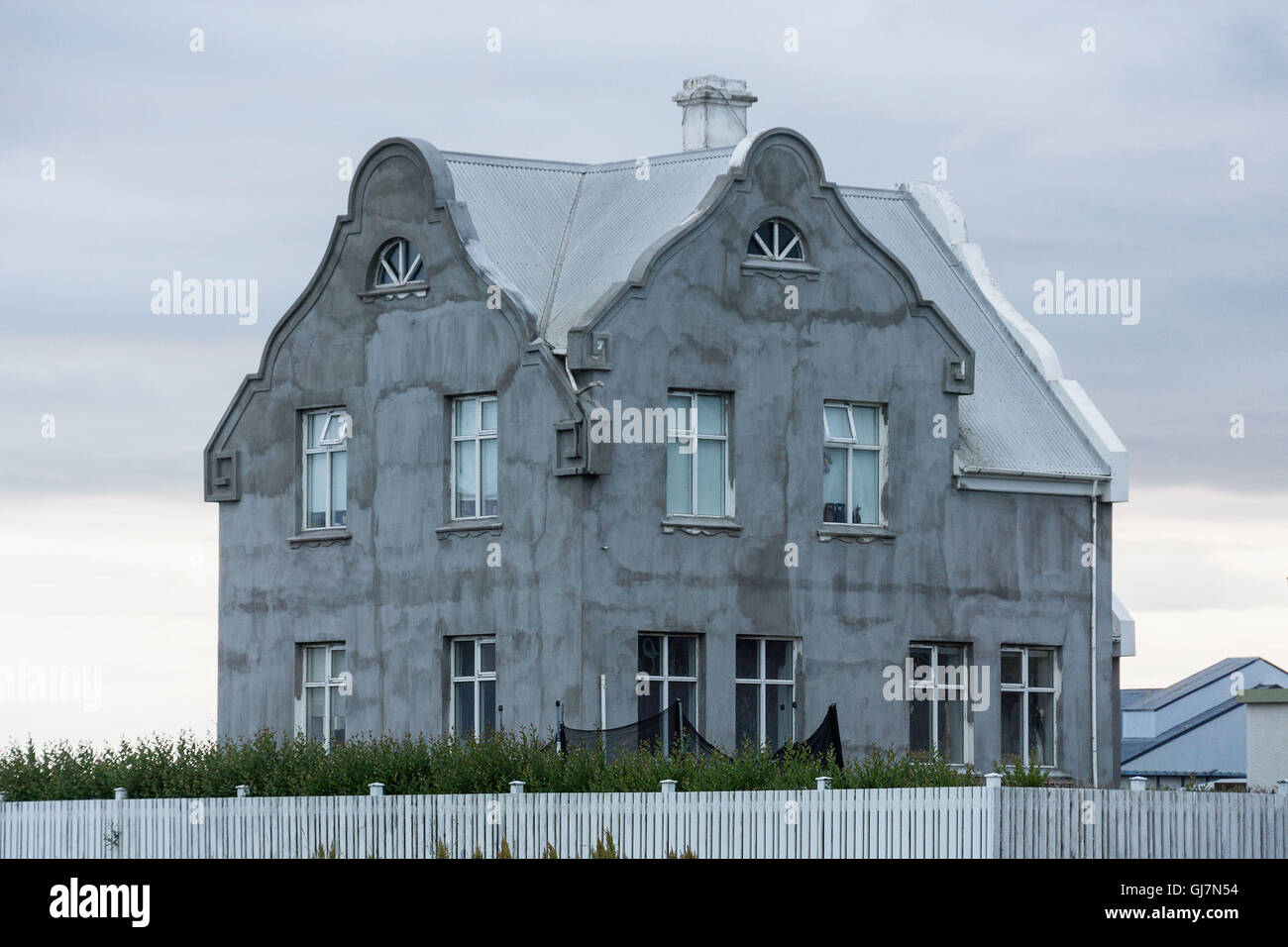 Akranes, house at the harbour Stock Photo - Alamy