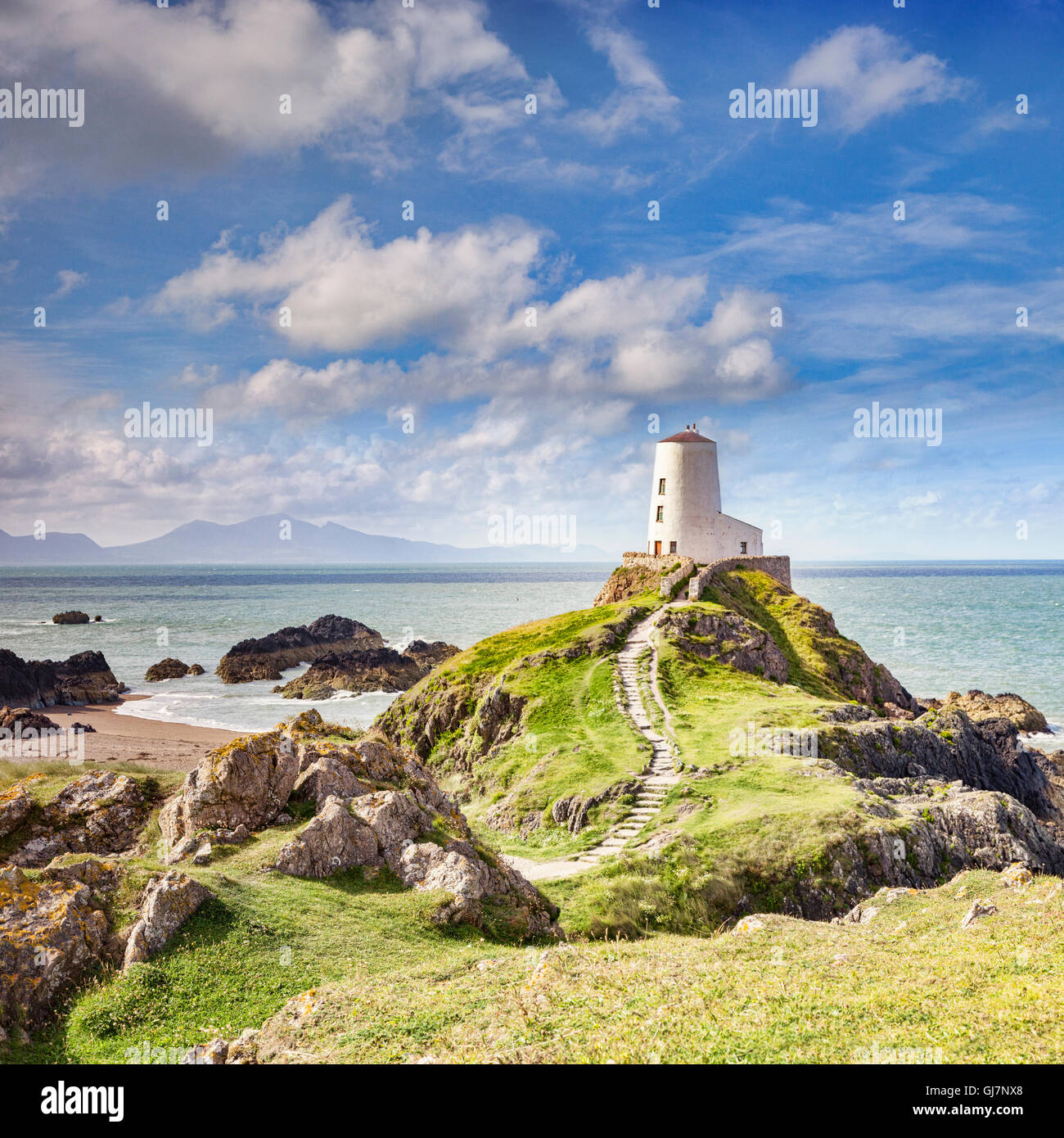 Wales twr mawr lighthouse hi-res stock photography and images - Alamy