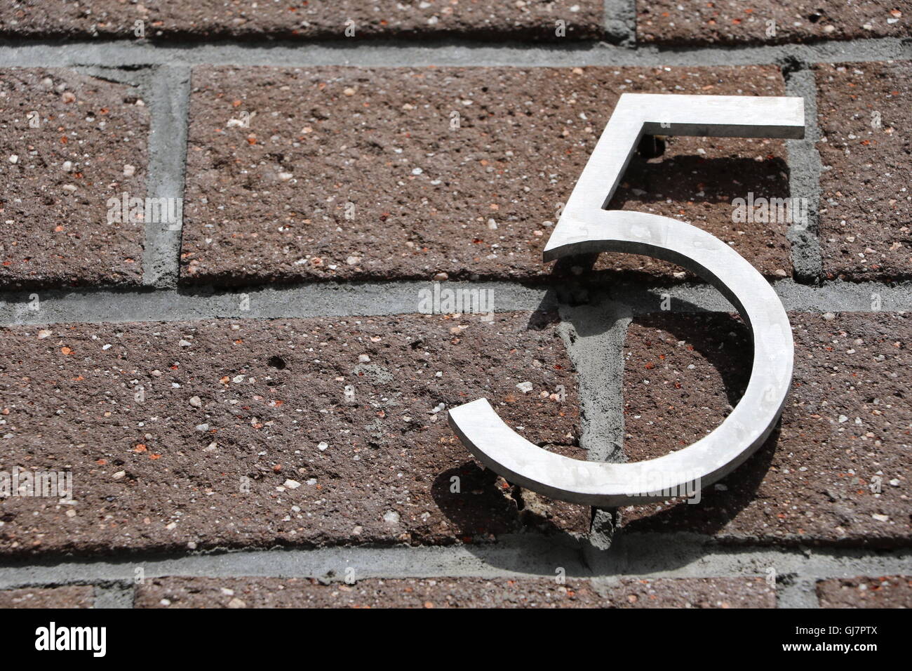 House number 5 in Paris Stock Photo - Alamy