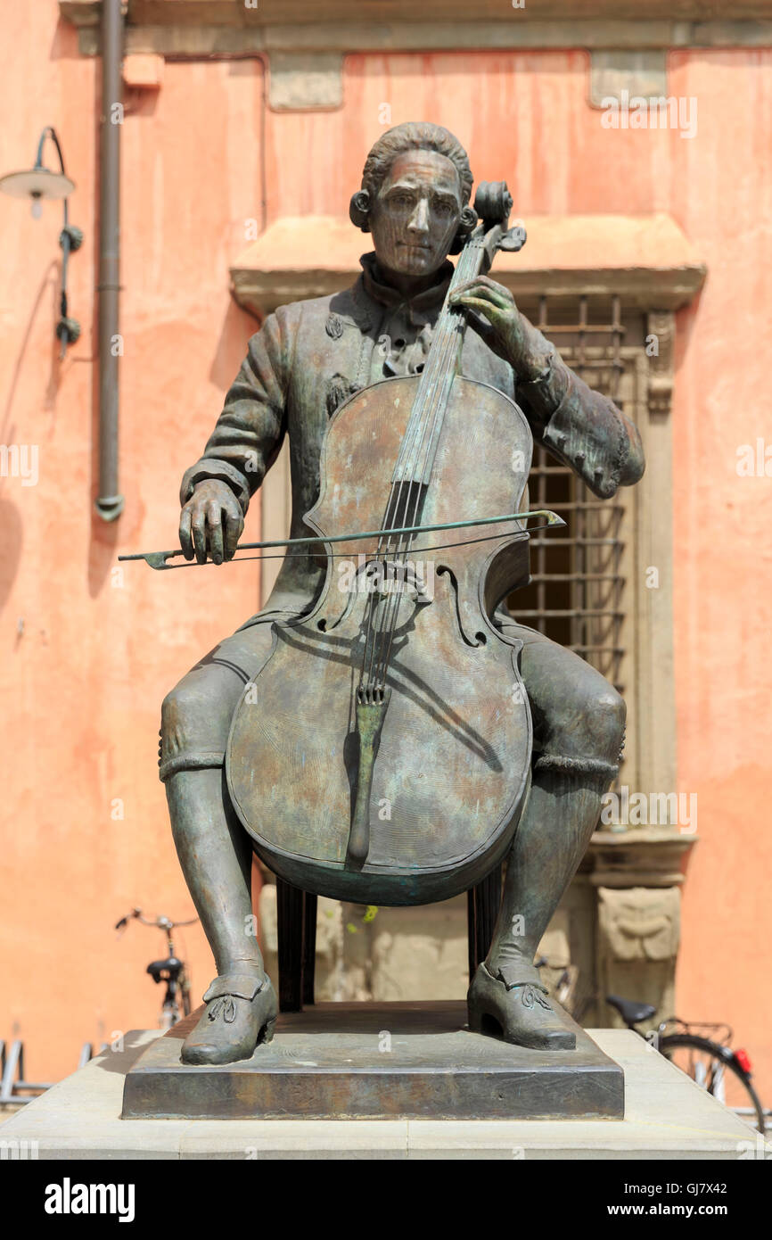 Italy, Tuscany, Lucca, college, music, Boccherini, Luigi, statue Stock ...