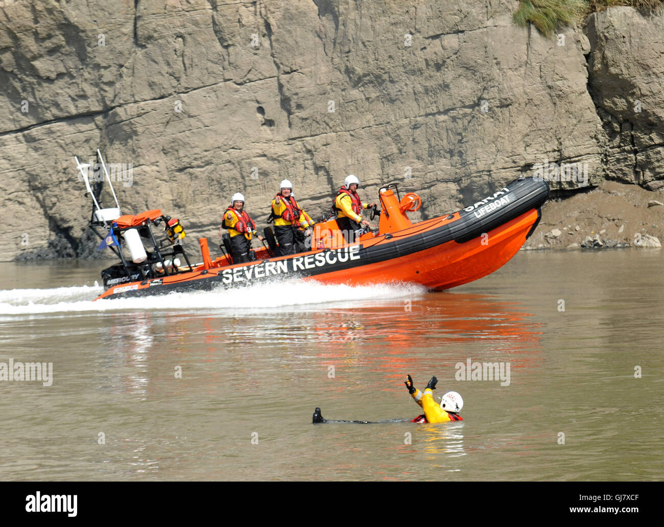 Severn Area Rescue Association SARA Lifeboat exercise on the River Wye ...