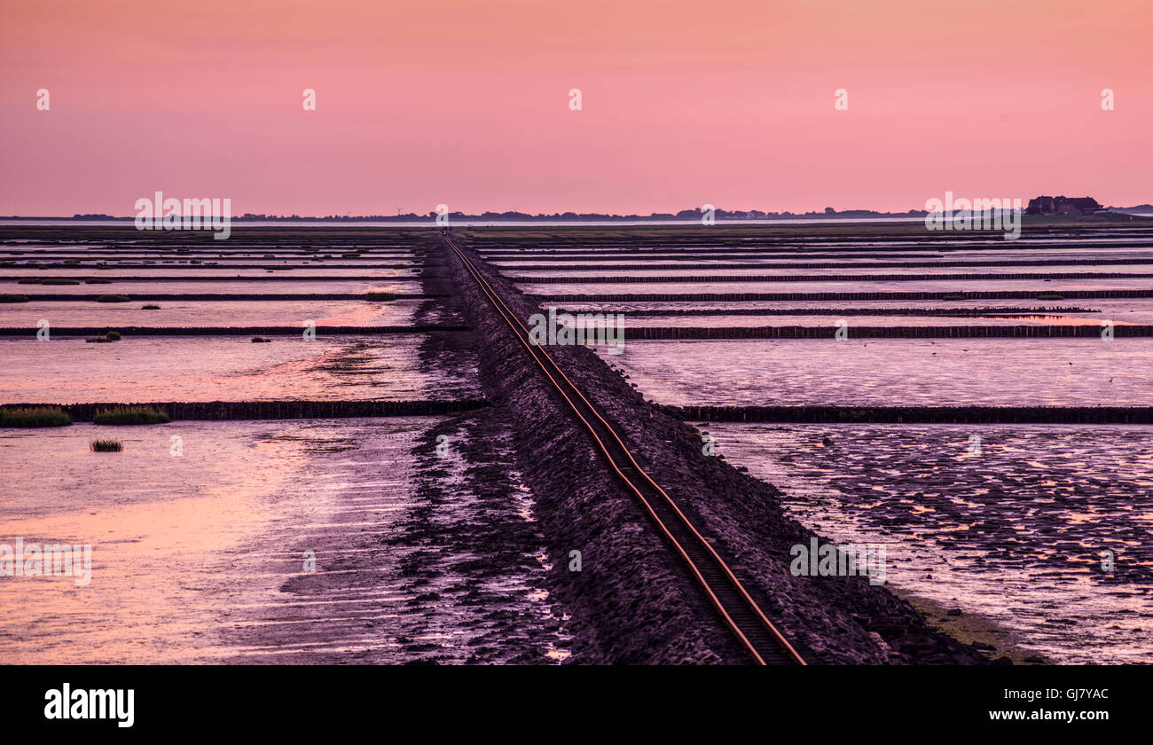 Halligbahn hi-res stock photography and images - Alamy