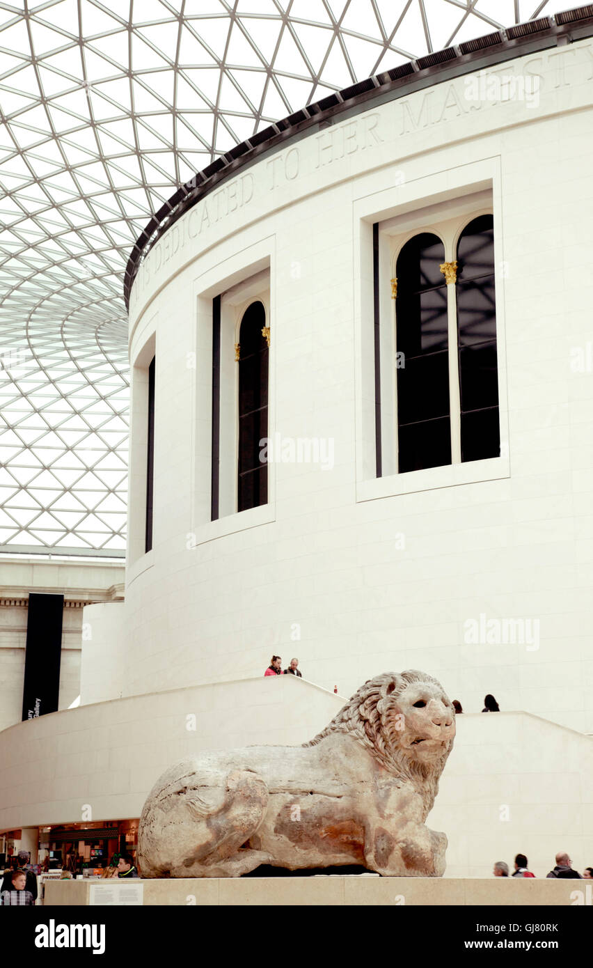 Museum, architecture, interior shot, historical Stock Photo - Alamy