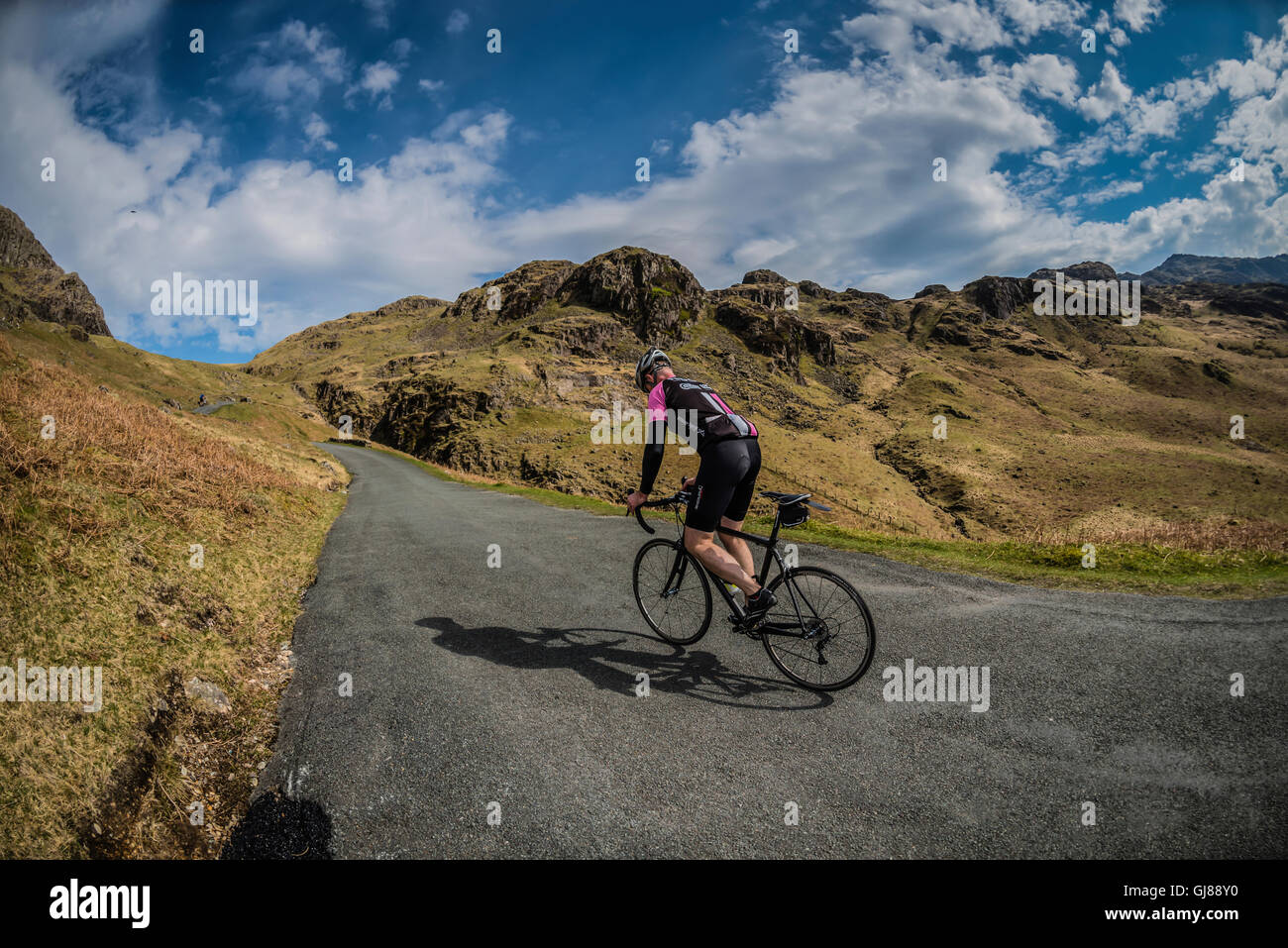 Hardknott pass cyclist hi-res stock photography and images - Alamy