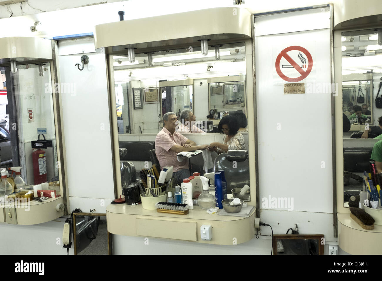 Rio de Janeiro, Brazil. 9th July, 2016. View of the barber GINO on the ...