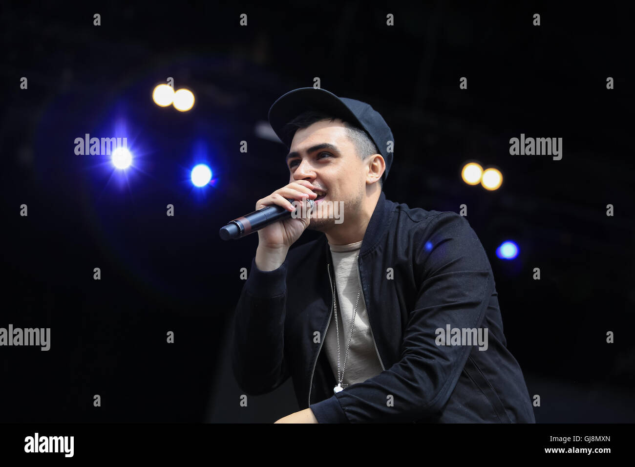 Betley, Cheshire, UK. 13th Aug, 2016. Thomas Teago performs live at ...