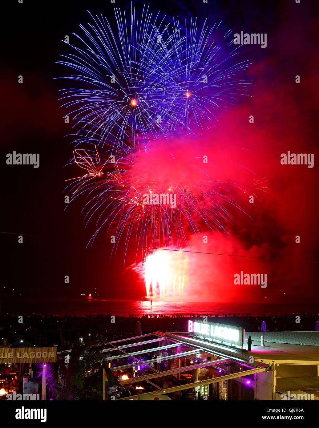 Hague attended hi-res stock photography and images - Alamy