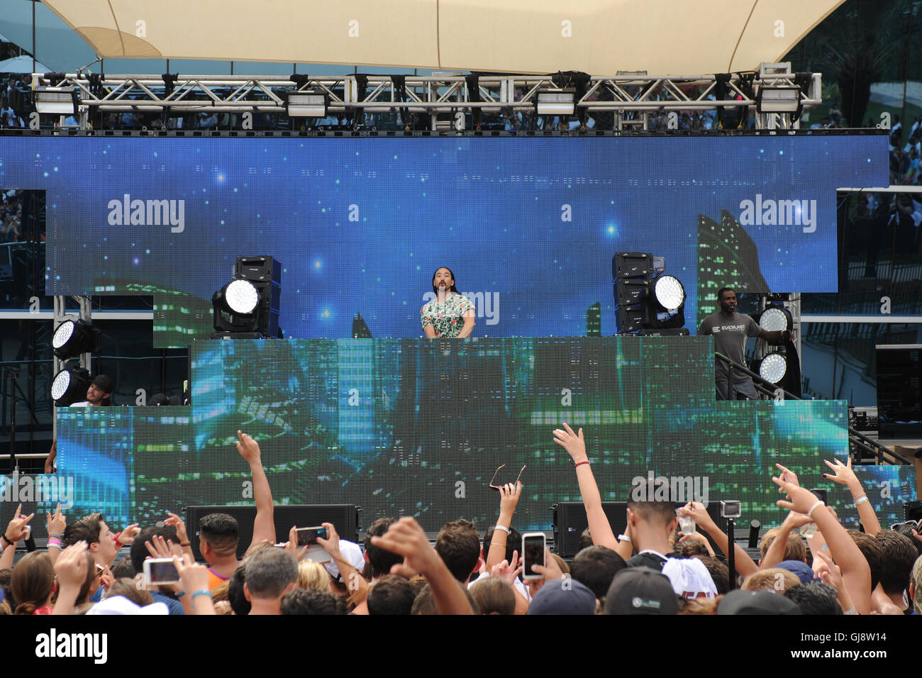 Miami Beach, Florida, USA. 13th August, 2016. Steve Aoki performs ...