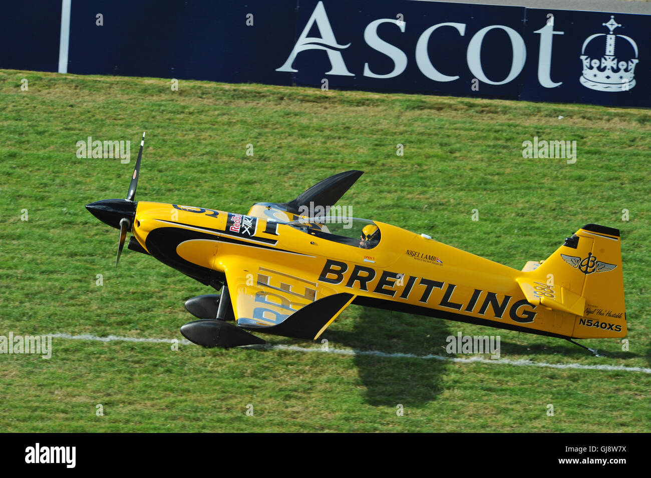 Mxs r mxs aircraft hi-res stock photography and images - Alamy