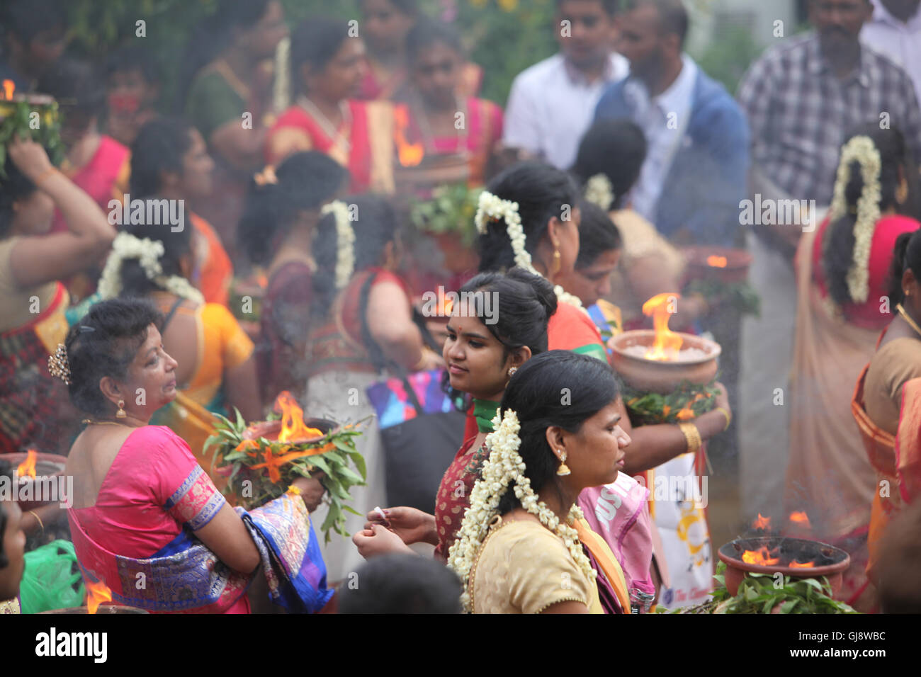 London, UK. 14th August, 2016. Kavadi Attam annual Tamil chariot ...
