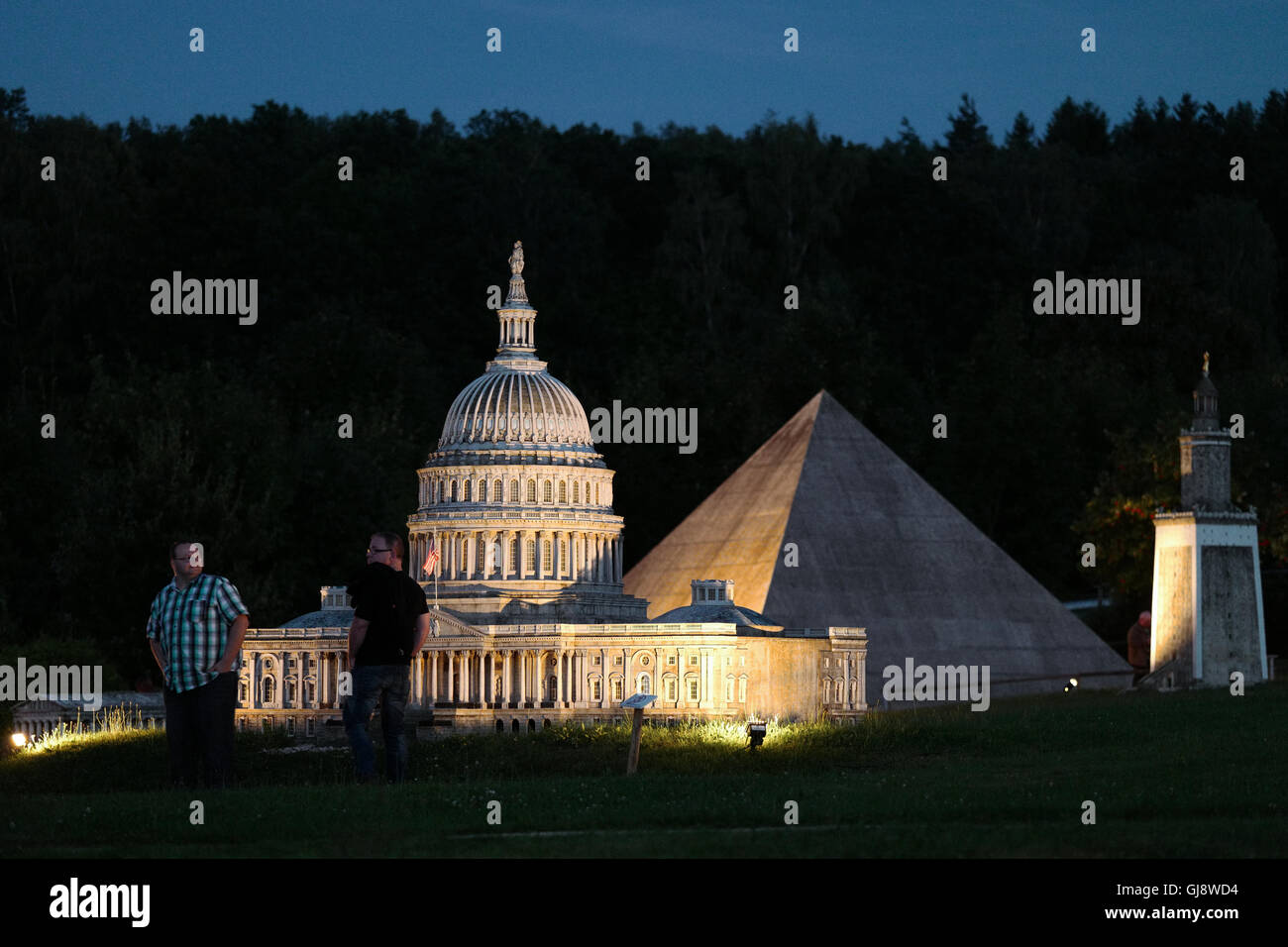 Lichtenstein, Germany. 13th Aug, 2016. The models (l-r) Acropolis ...