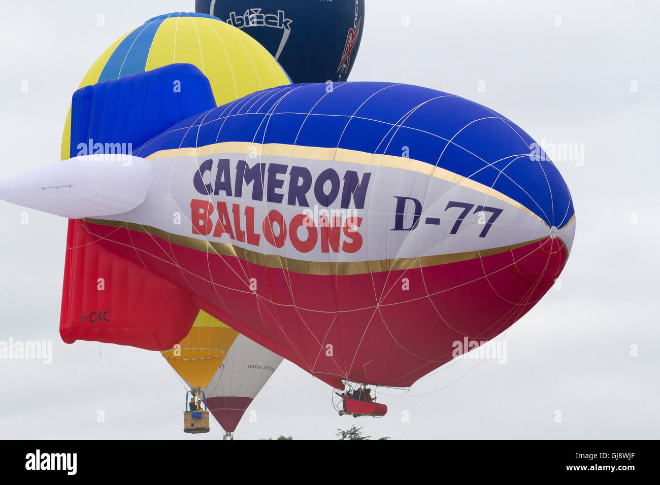Bristol, UK. 14th Aug, 2016. Cameron Balloons new airship displays at ...