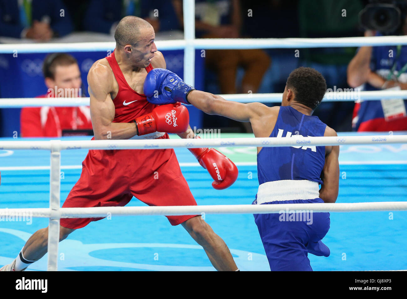 Mens boxe hi-res stock photography and images - Alamy