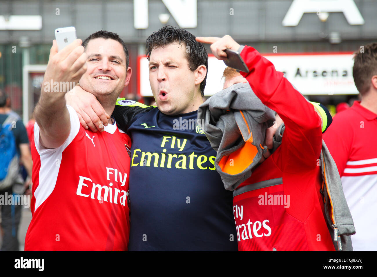 Emirates Stadium, North London, UK. 14th Aug, 2016. Football fans at ...