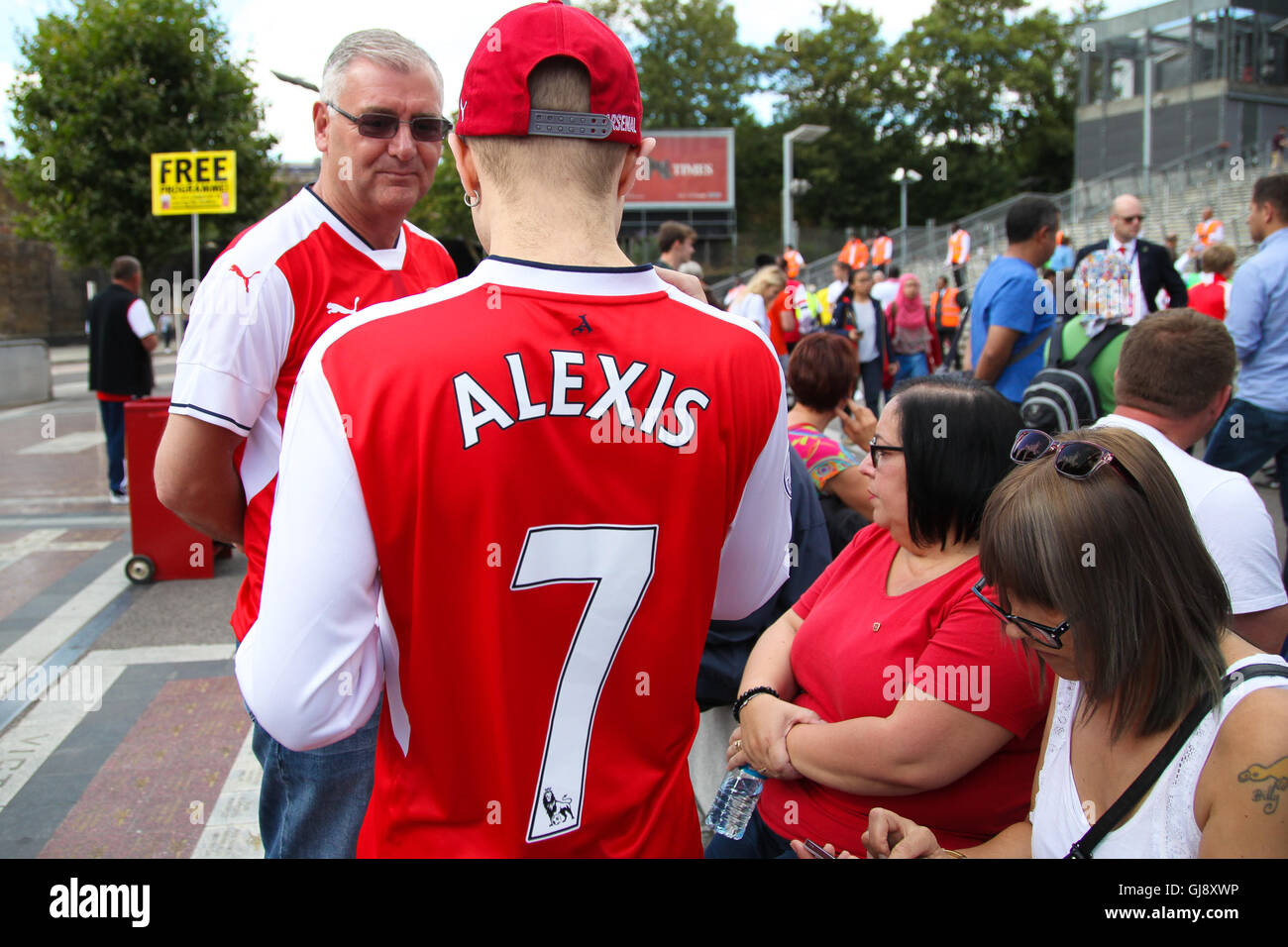 Emirates Stadium, North London, UK. 14th Aug, 2016. Football fans at ...
