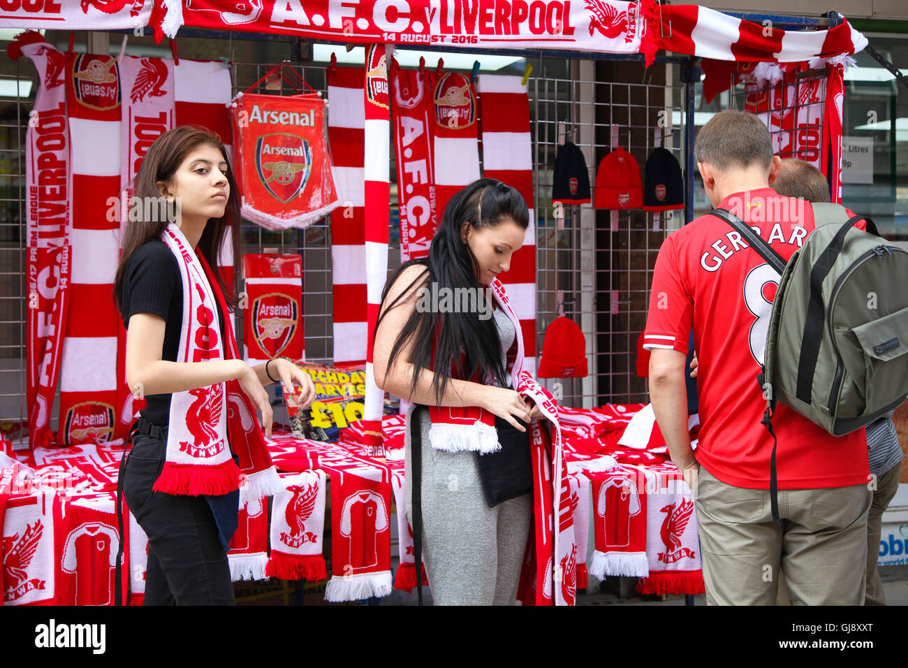 Emirates Stadium, North London, UK. 14th Aug, 2016. Football fans at ...