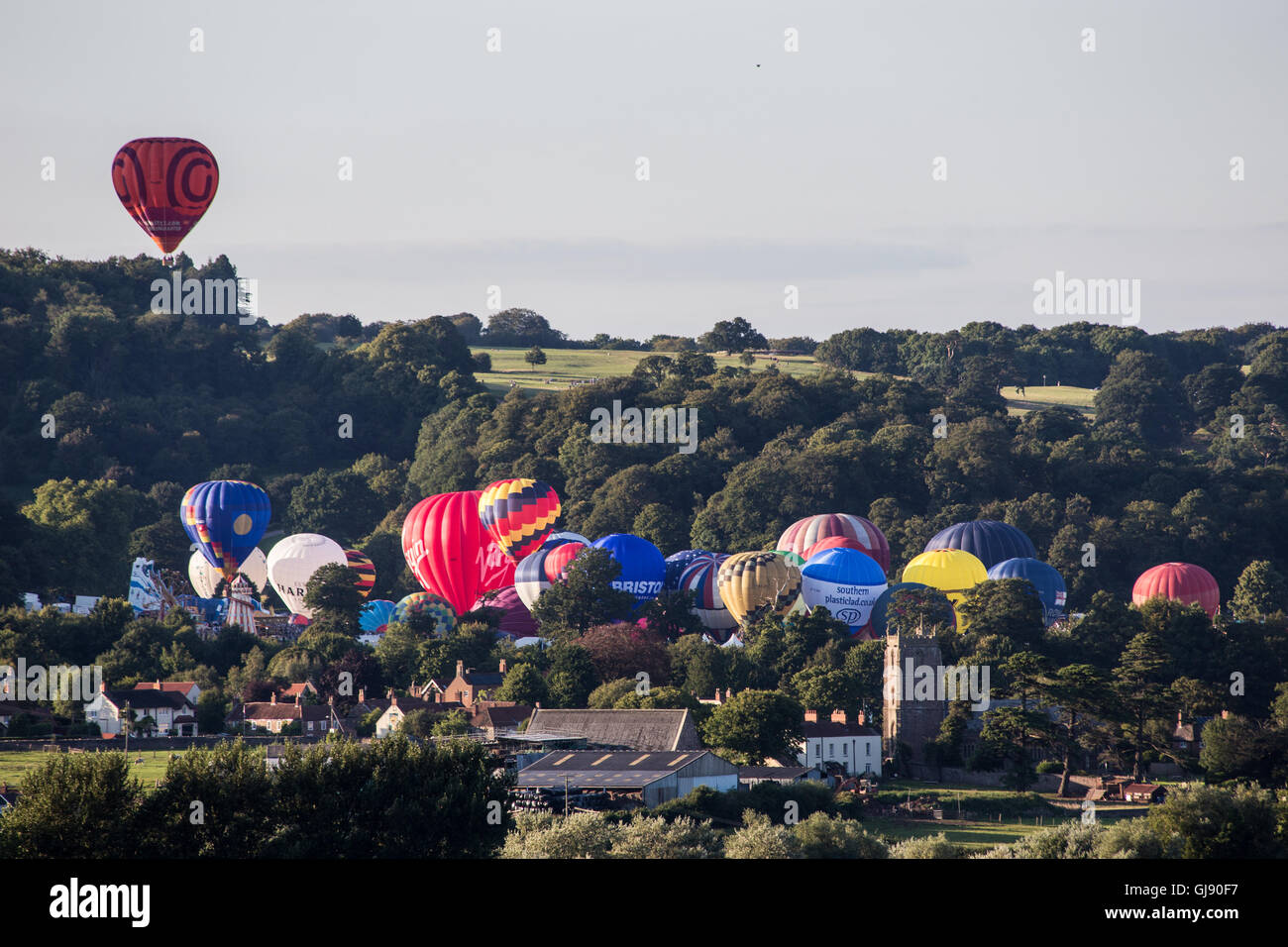 2016 bristol balloon fiesta ashton court estate hi-res stock ...