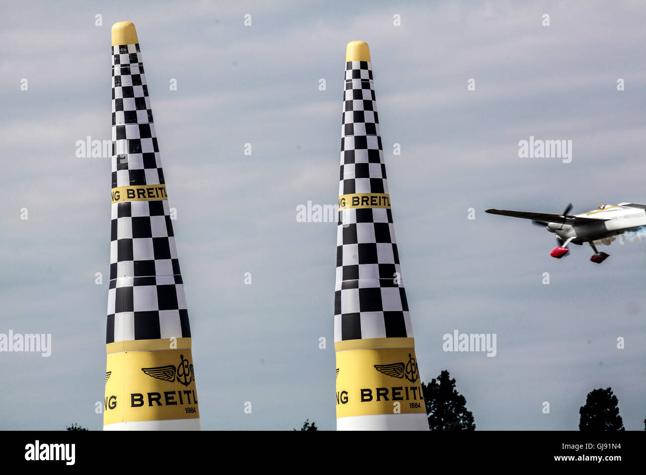 Masters Cup air race at the Red Bull Air Race 2016 in Ascot Stadium on ...