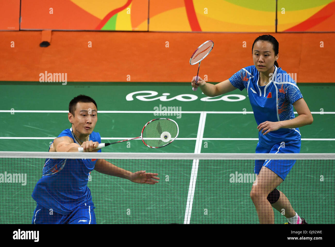 Rio De Janeiro, Brazil. 14th Aug, 2016. China's Zhang Nan (L) and Zhao ...