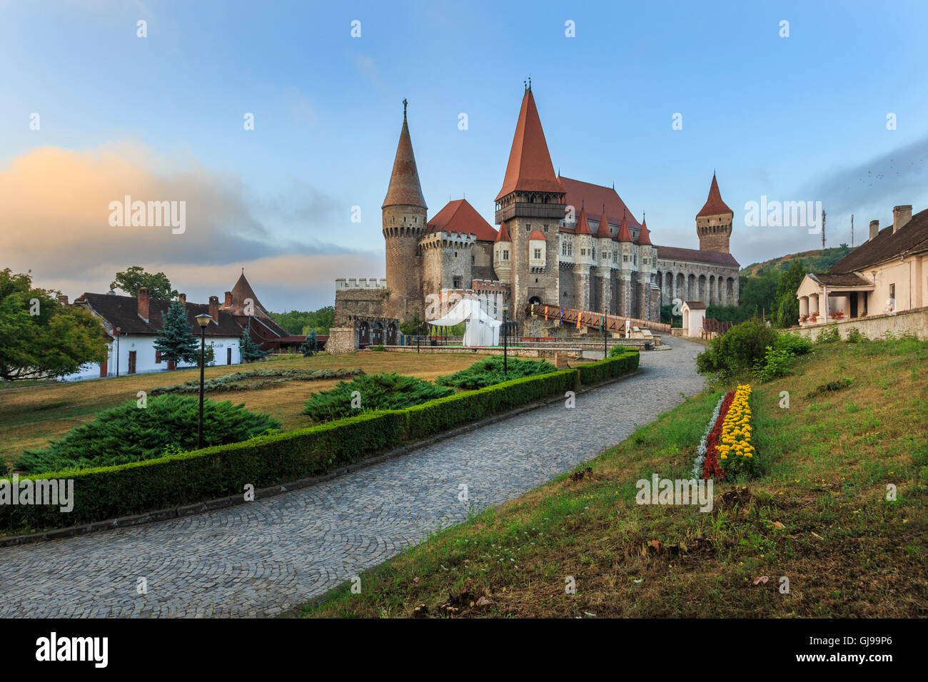 Transylvanian castle hi-res stock photography and images - Alamy
