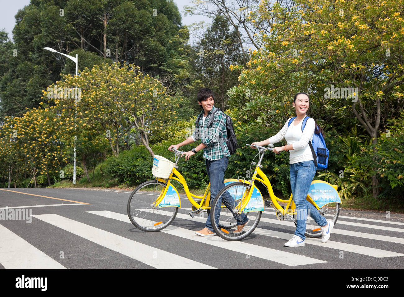 China bicycles students hi-res stock photography and images - Alamy