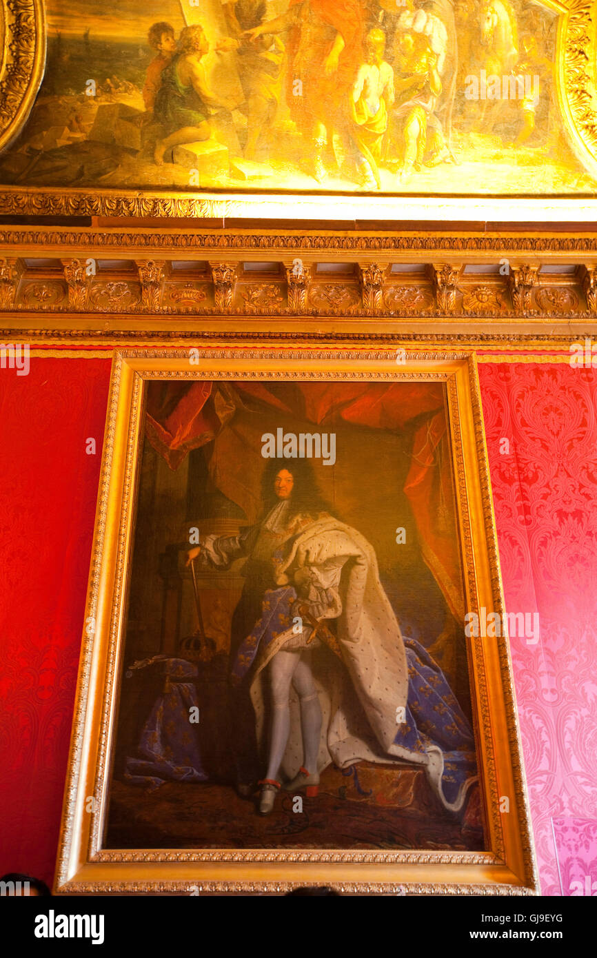 Paris Versailles King Louis XIV Stock Photo - Alamy